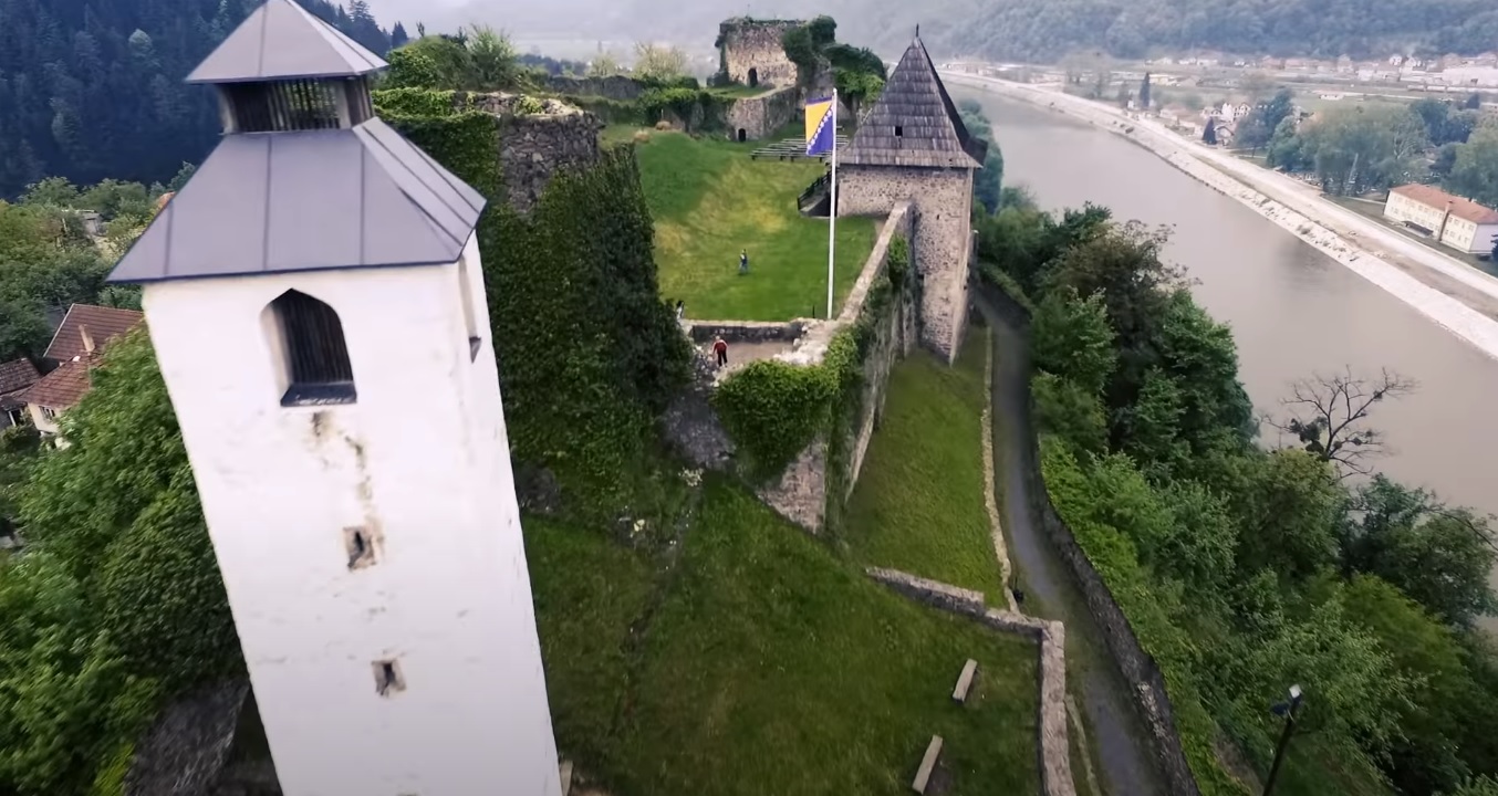 Tvrđava iz srednjovjekovnog osmanskog perioda: Stari grad Maglaj (video)