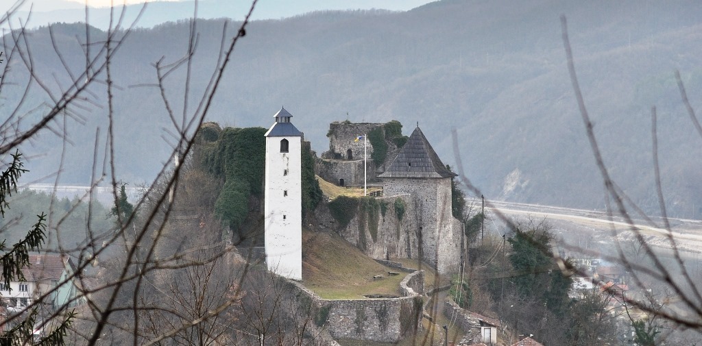 Tvrđava iz srednjovjekovnog osmanskog perioda: Stari grad Maglaj (video)